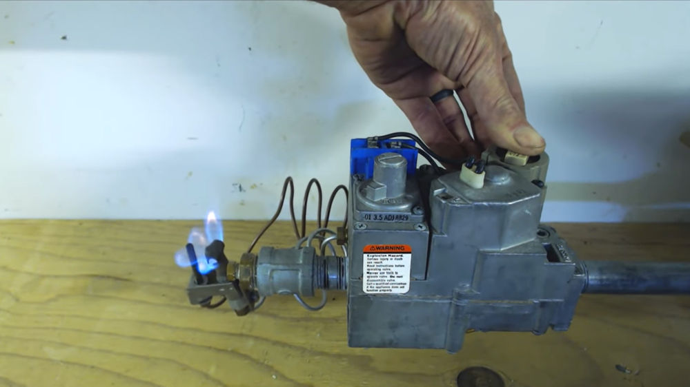 How the Gas Pilot Light Functions and 10 Reasons Why the Pilot Light ...