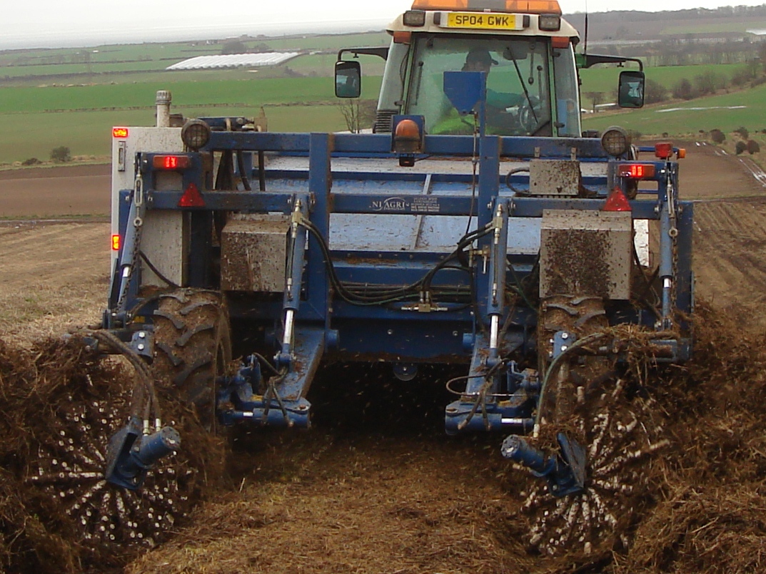 Straw Remover - Straw chopper remover | Niagri