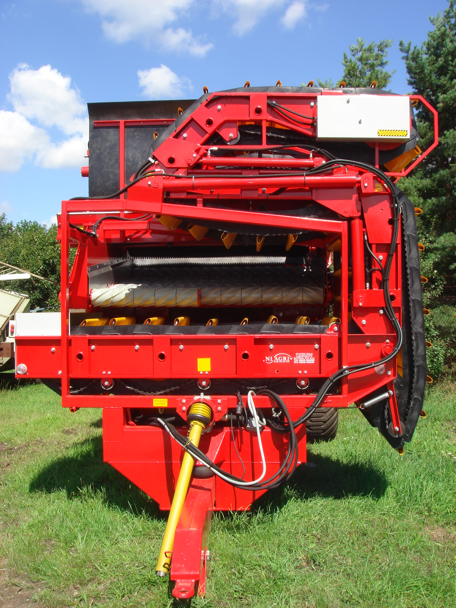 Mobile Cleaning Unit - Carrot Mobile Cleaner | Niagri