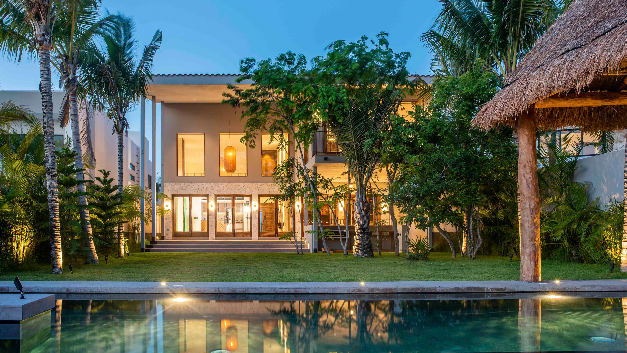 Real estate | Ricardo Palacios