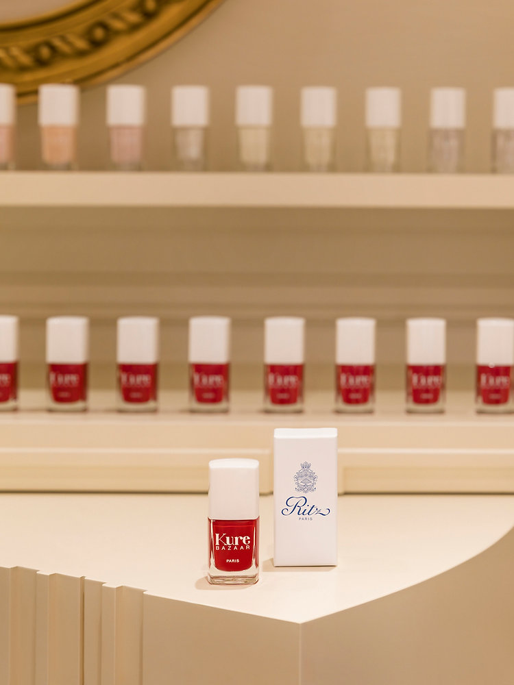 The Ultimate Luxury Beauty Experience Is The New Ritzy Manicure At The ...