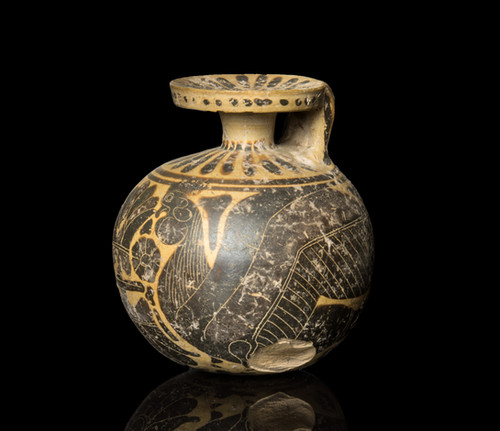 Large black figure Corinthian aryballos | TimesAncient