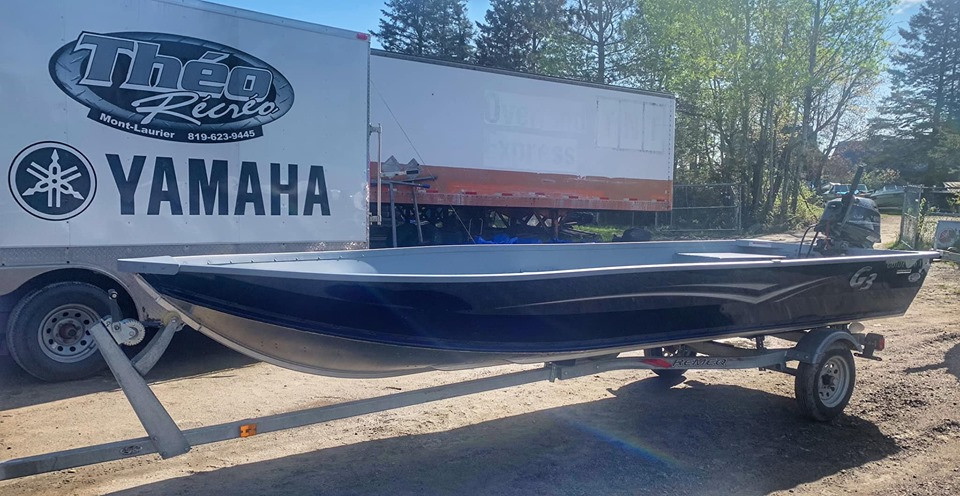 Bateau de pêche G3 GUIDE V16 XT