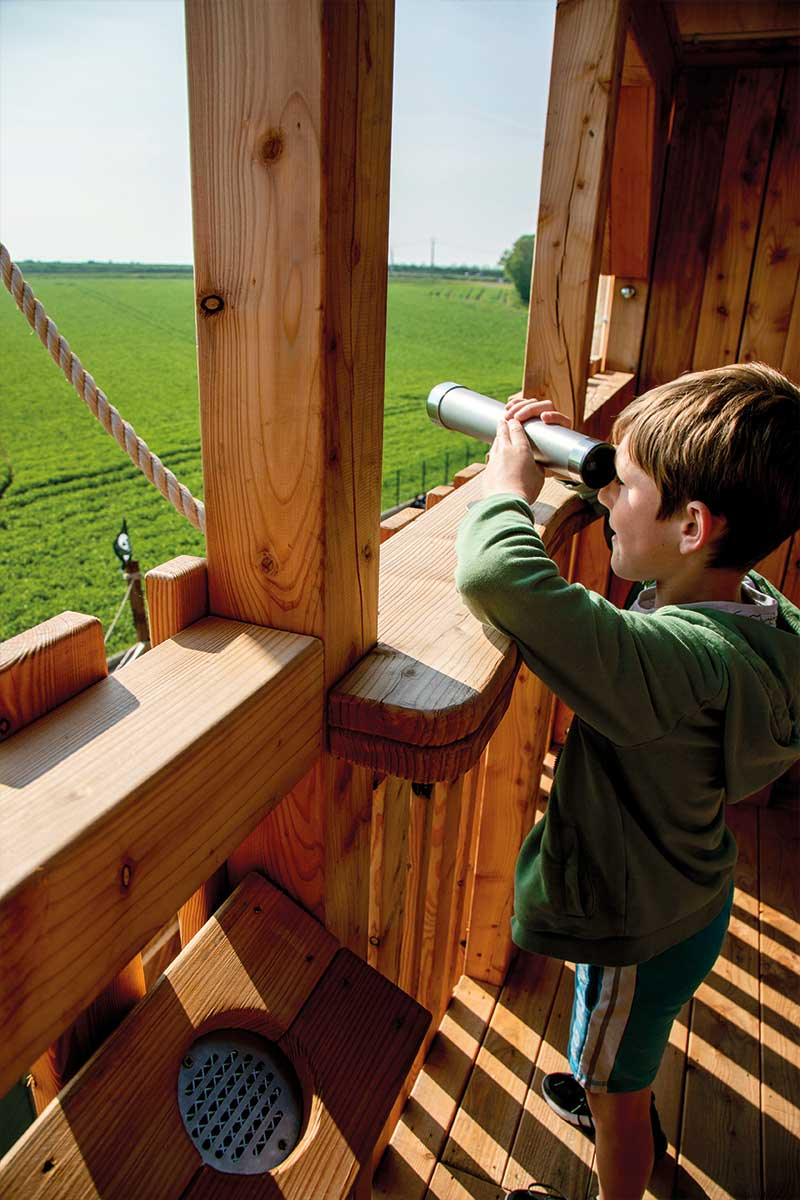 Exploring Playhouses and Towers: Innovative Designs and Benefits for ...