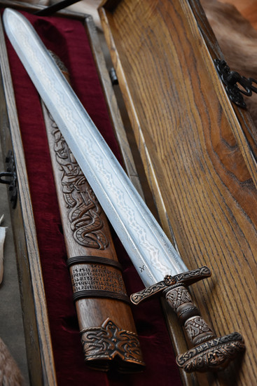 Gramr Sword of Sigurd | VKBlades