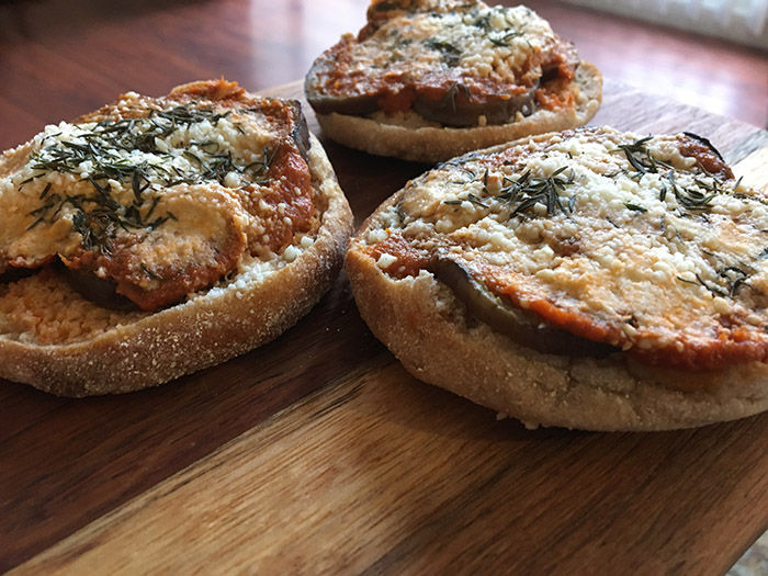 How to Make Delicious, Traditional Sardinian Pizza | Hydration ...