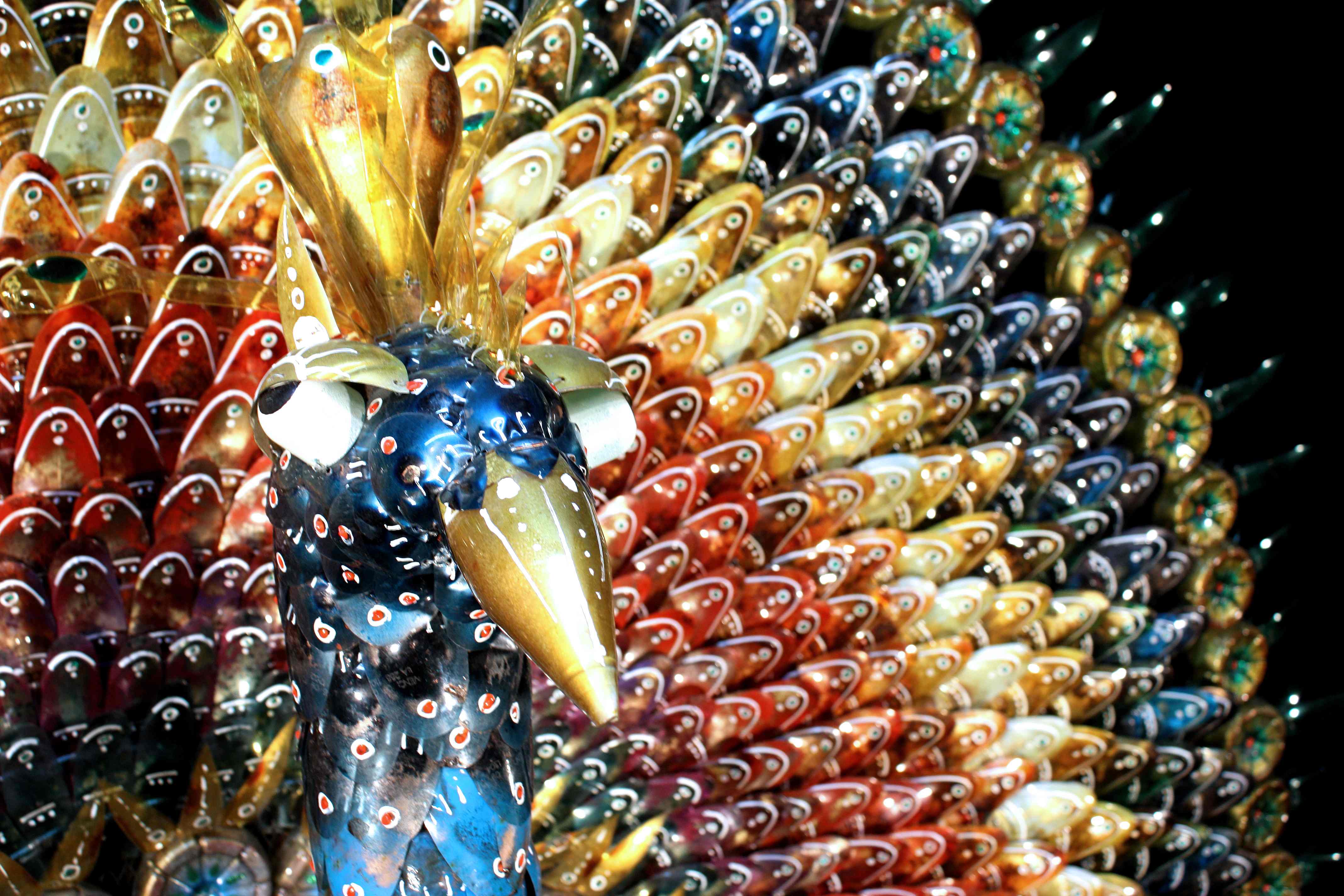 ENR Edgardo Nelson Rodriguez Arte con Desechos Artista Plastico