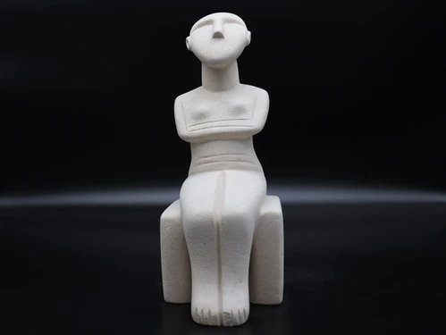 Cycladic art Seated Idol Cycladic sculpture Cycladic figurine Greek ...