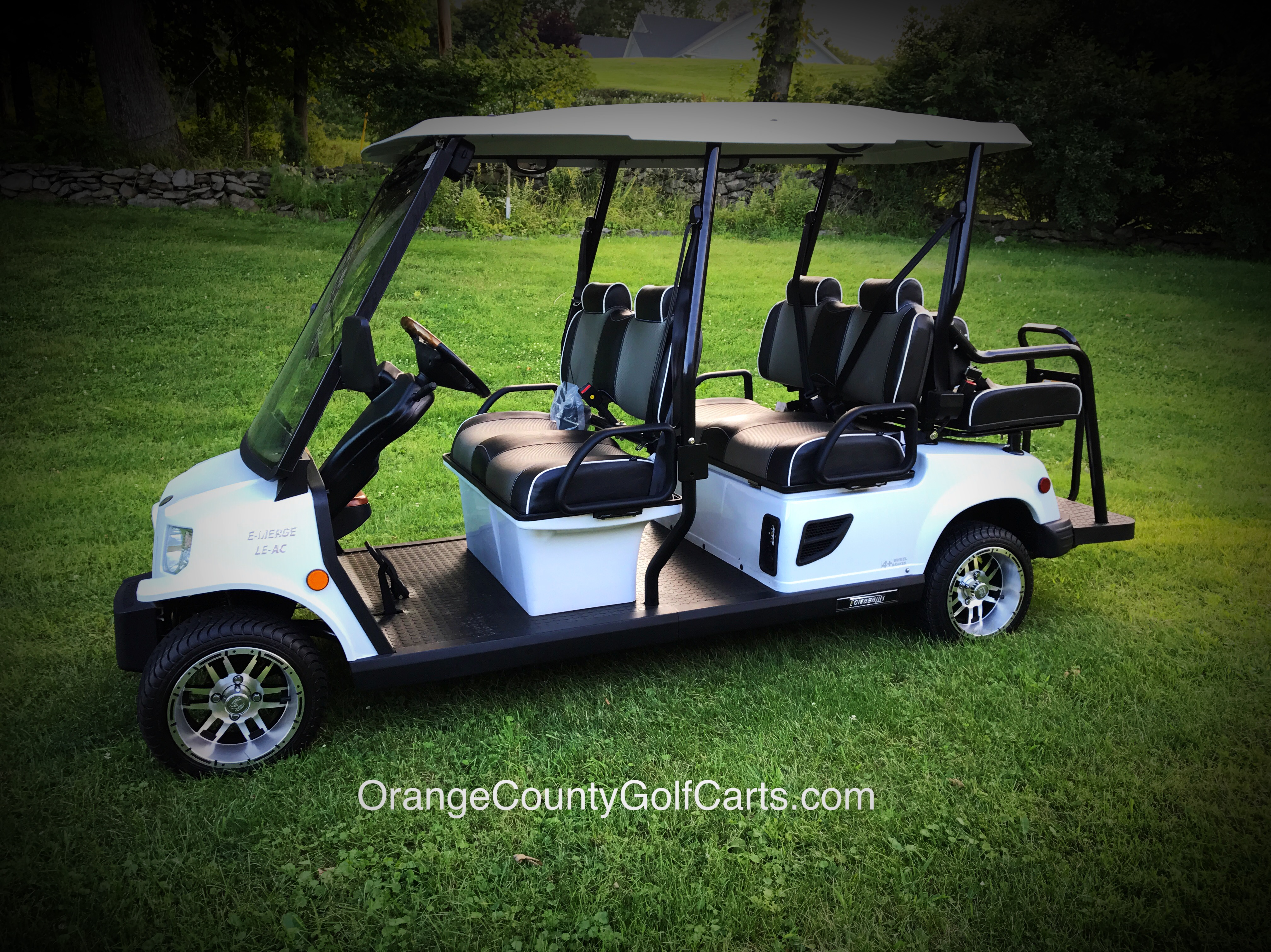 Tomberlin Columbia golf and utility vehicles