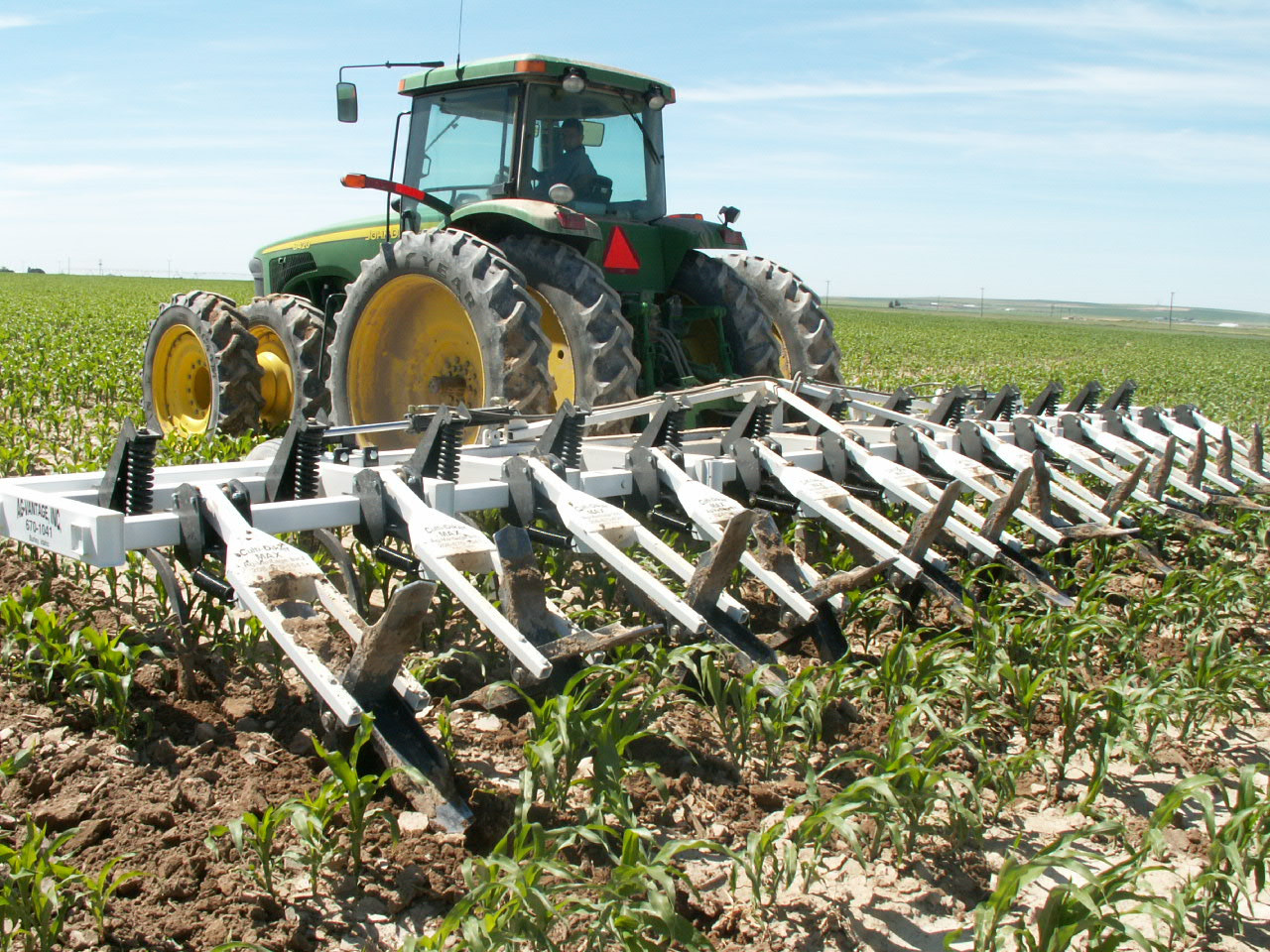 Products | Ag-Vantage Offers Innovative Equipment