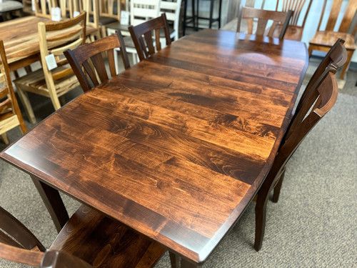 Amish Made Hatfield Dining Table | Image Home