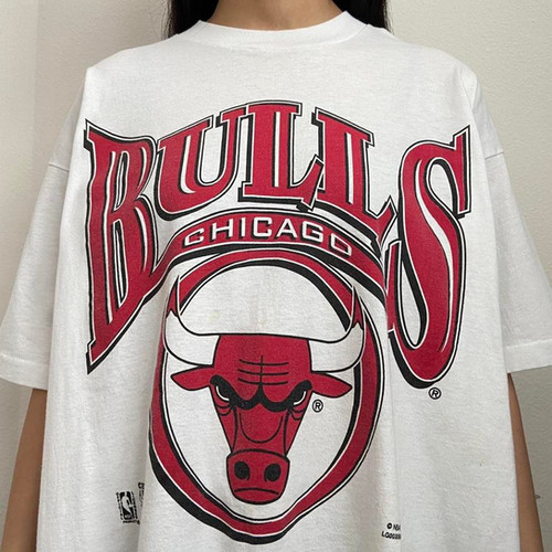 Vintage NBA Chicago Bulls 1990s Graphics White Tee Shirt | Kaisers Closet