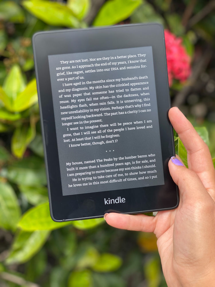 Kindle Paperwhite 10th Generation Detailed Review & Verdict
