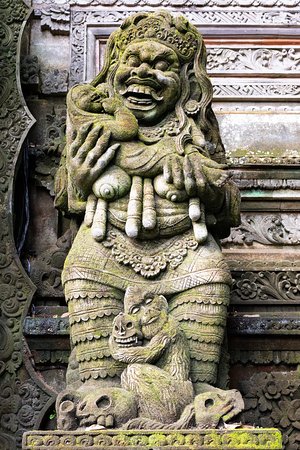 Queen of Demons - The Legend of Rangda - Explore Balinese Mythology
