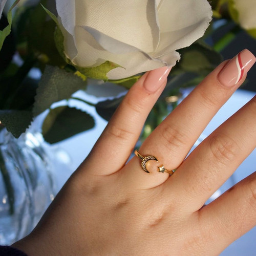 Moonie ring | ByPletten