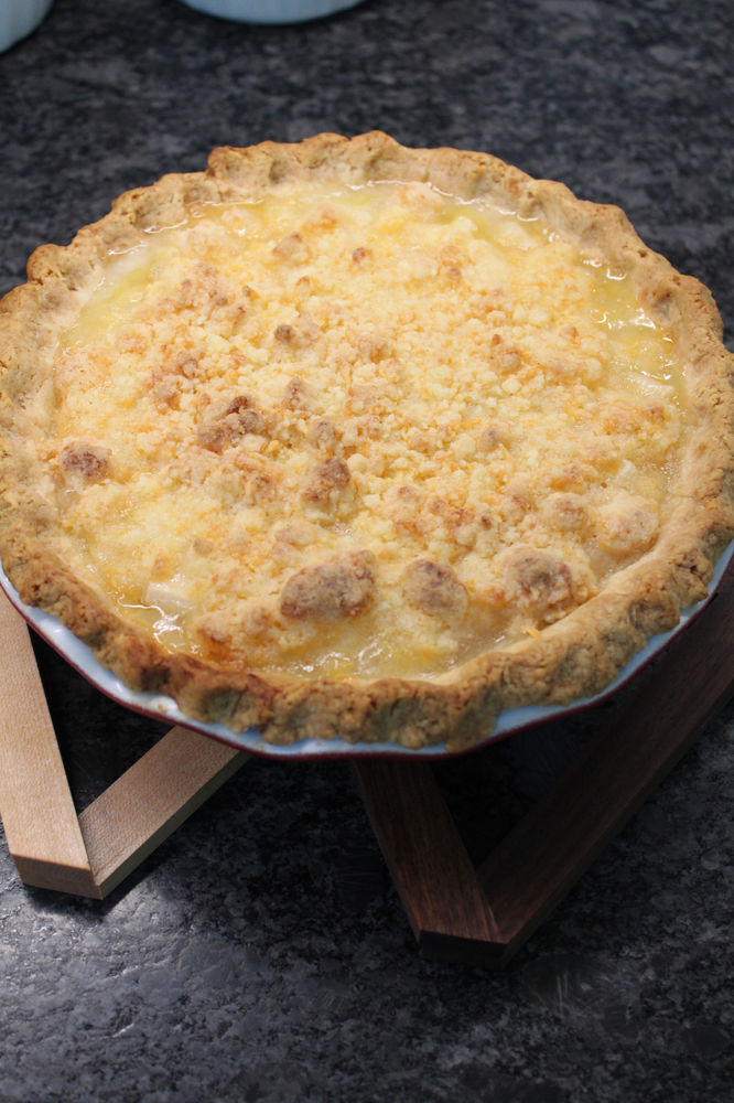 Cheddar Pear Pie