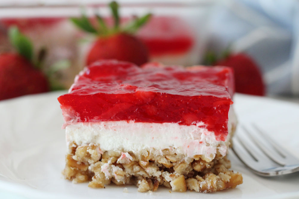 Strawberry Pretzel Salad