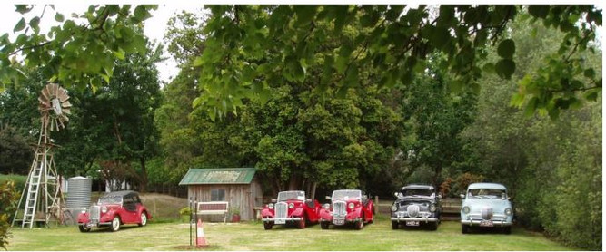 Gallery | Singer Car Club of Australia Inc