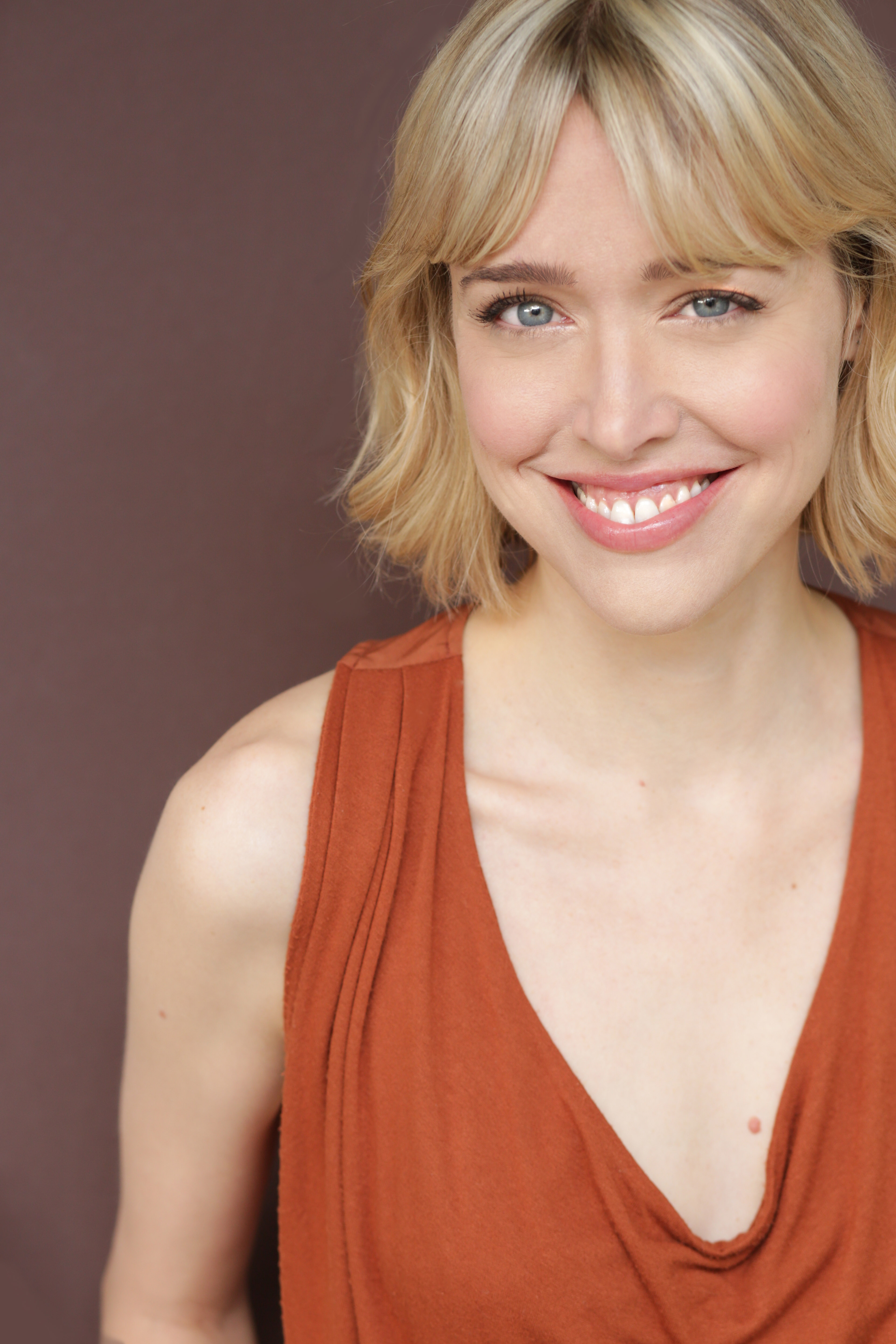 Barrett_Artist Page | Omnipop