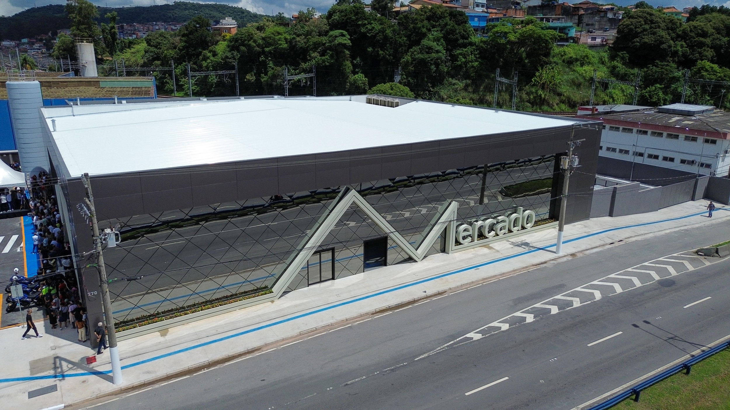 Mercado Municipal de Itapevi é inaugurado