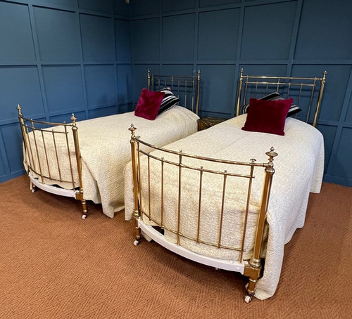 Pair of Antique Winfield Large Brass Beds Single Extra Wide OM175 ...