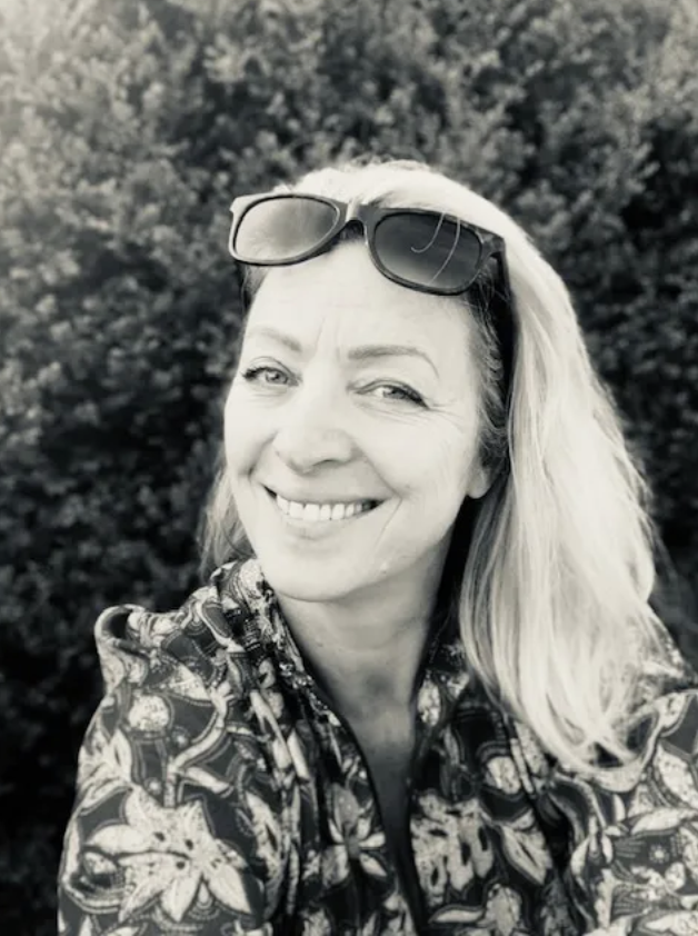 Kate Baker's Instagram, Twitter & Facebook on IDCrawl