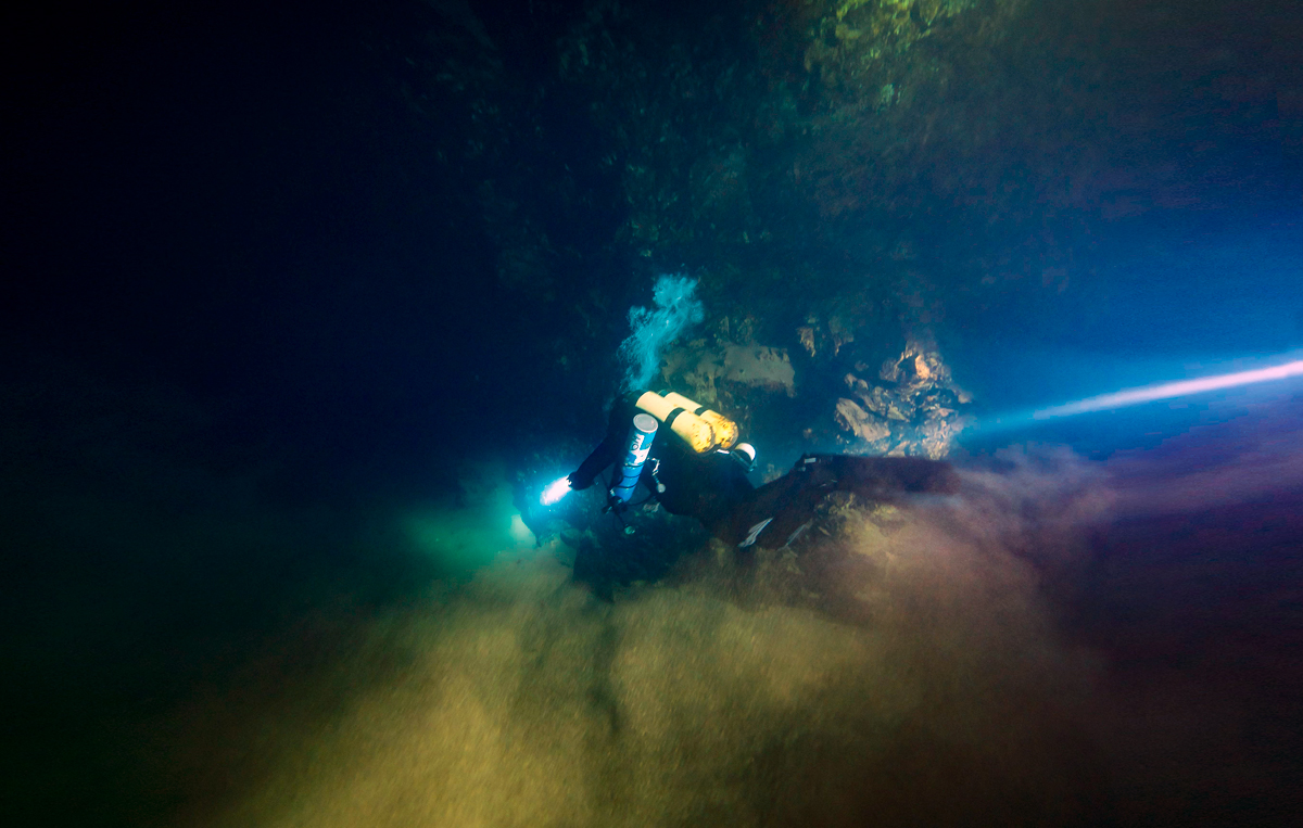 Cave Diving Photos | Scuba Diving Photos