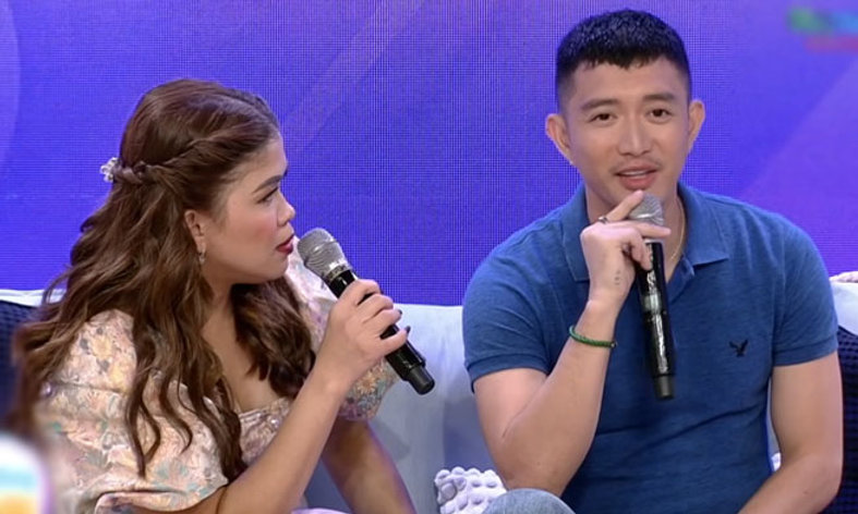 Jason, updated daw lagi sa mga posts ng aktres… MELAI, UMAMING TODO ... Jason, updated daw lagi sa mga posts ng aktres… MELAI, UMAMING TODO ...