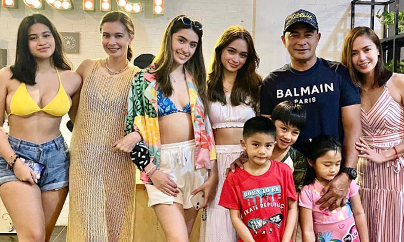 Tanggap ng padir… 3 ANAK NI SUNSHINE, 'DI APELYIDO NI CESAR ANG GAMIT Tanggap ng padir… 3 ANAK NI SUNSHINE, 'DI APELYIDO NI CESAR ANG GAMIT
