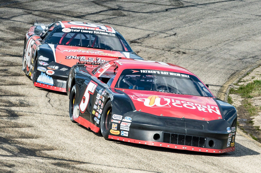 The History of Super Late Model Racing at the Milwaukee Mile