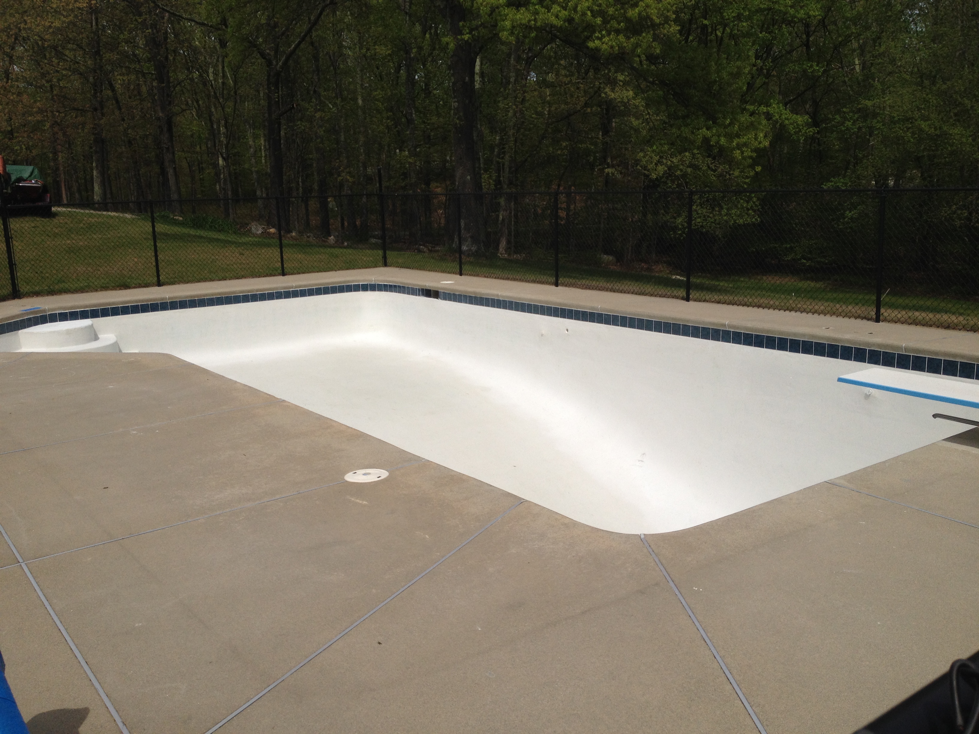 EZ Pool and Spas/Gallery - Hot Tub, Inground Pool Liners, Pool Tile