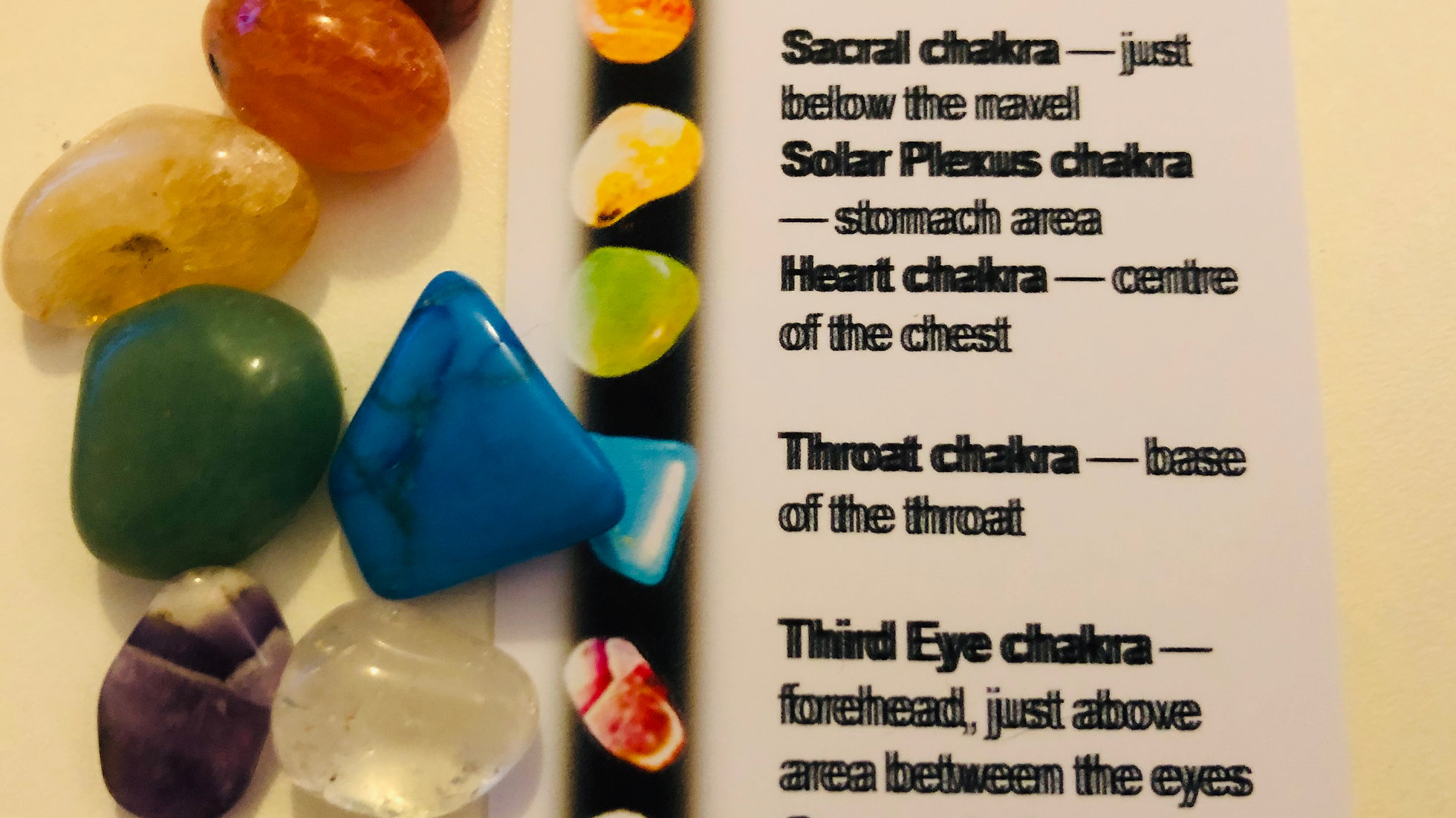 7 Chakra Stone & Card Set | Strength Cards