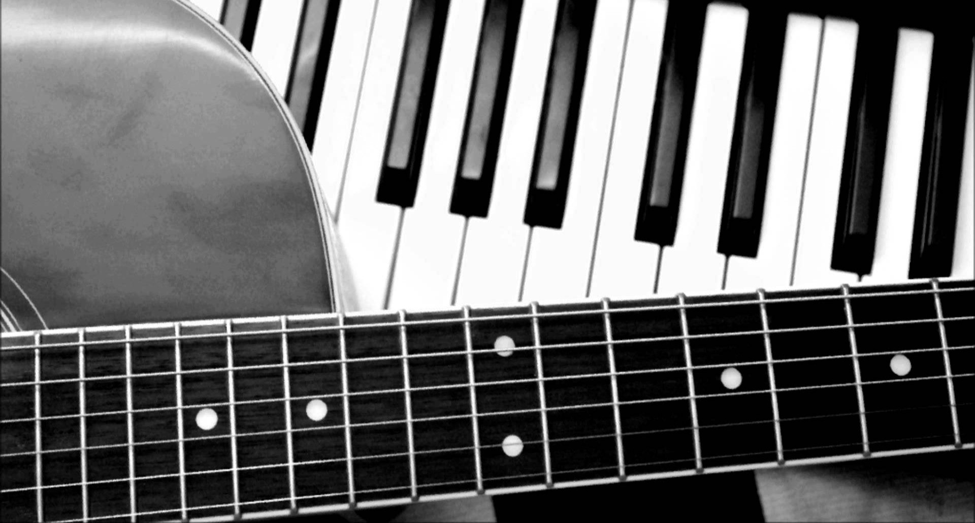 Jake Snowdon (Actor-Musician & Tutor)