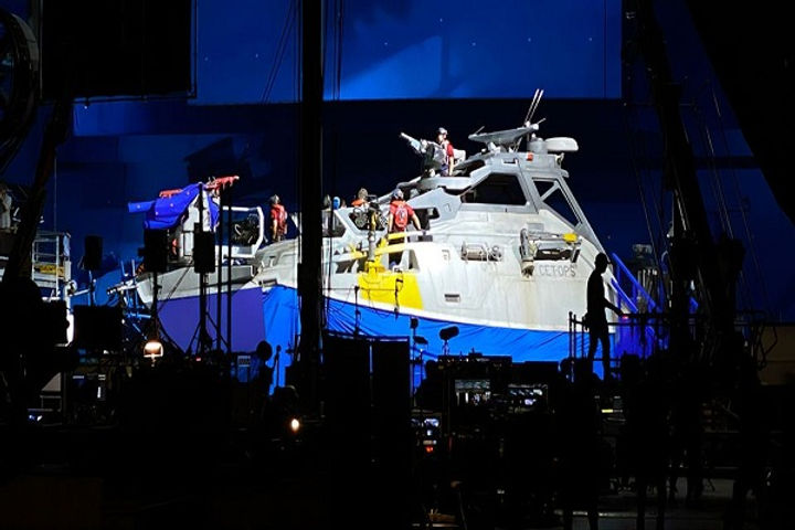 New Avatar 2 Pictures Reveals The New Human Command Boat
