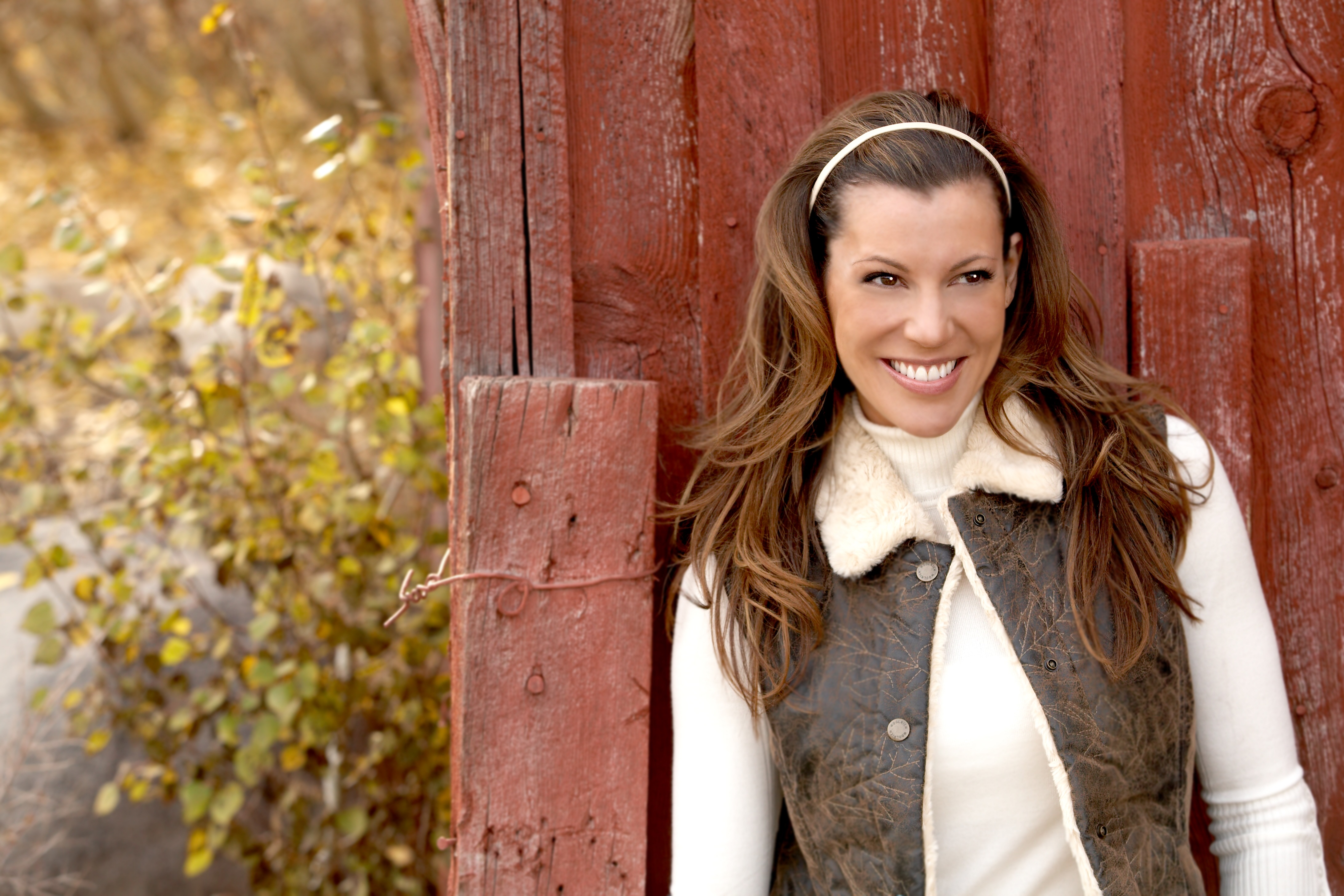 Suzanne Elise Freeman Audiobook Narrator