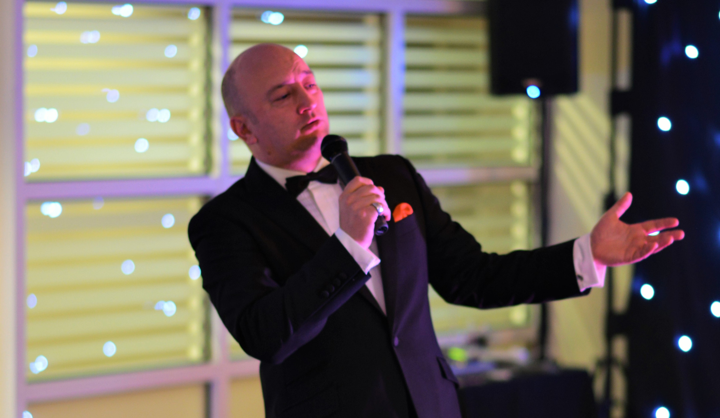 Ray Lowe | Legends of Swing | Red Carpet Entertainments