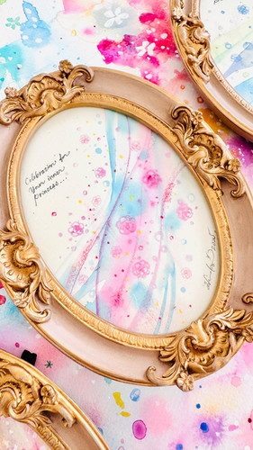 Celebration for your inner Princess (Oval,Gold) | H - Art Gallery