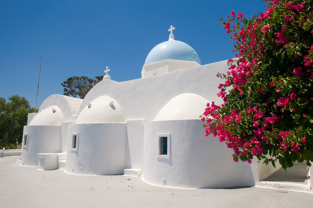 A Photo Diary of the Idyllic Santorini, Greece and its Hidden Gems ...