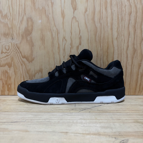 Tenis ONE Fat Boy Grey/Black | Tanque Skate Shop