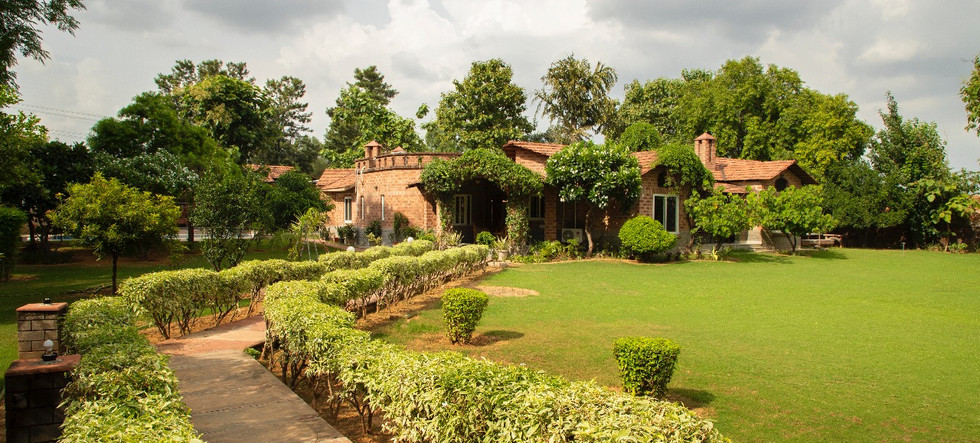 Farmhouse Near Delhi and Gurgoan | Manesar | Simbliss Farm