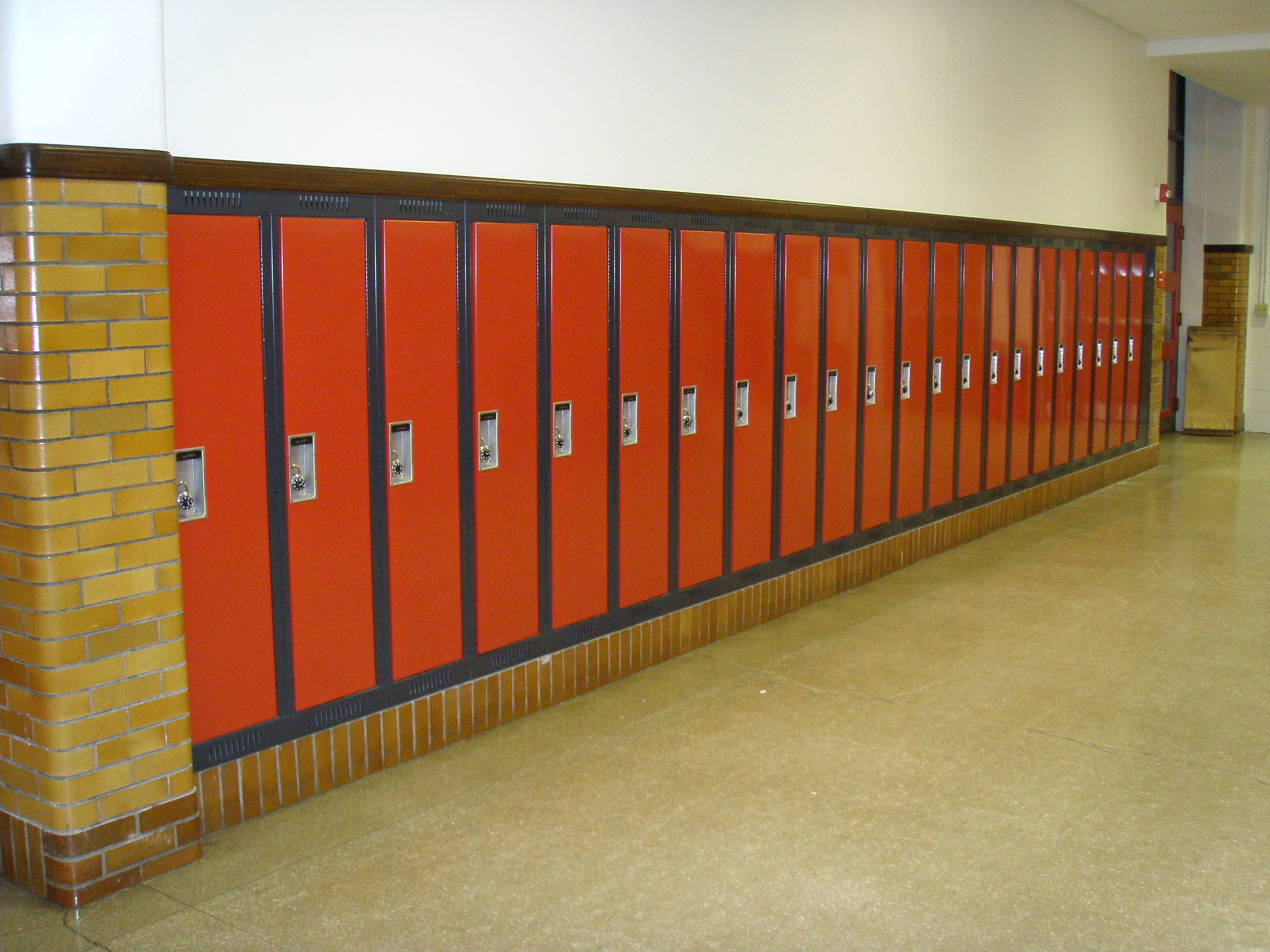 HALLWAY LOCKERS | davisathletics