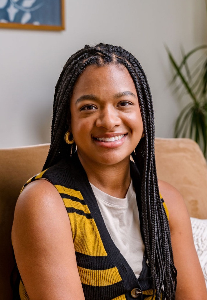 Meet the Therapist - Nia Jones