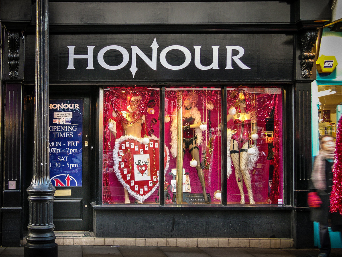 Honour, 10% off everything in store