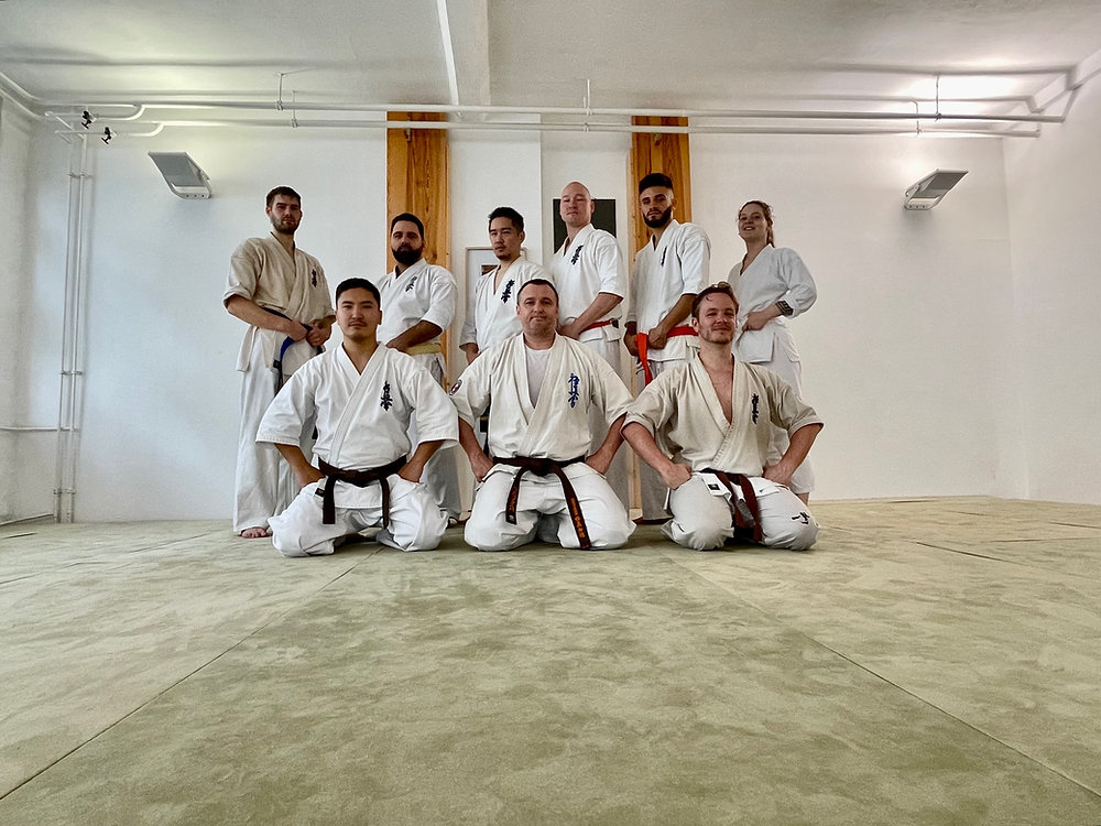 Vorbereitung auf das 1. IKO World Zen-Kyokushin Europe Seminar in Berlin