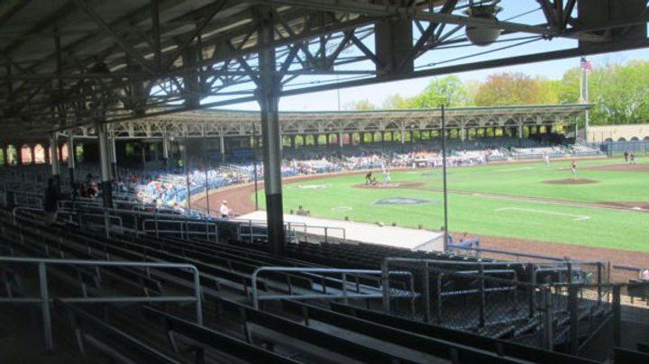 Yale Field – Yale Bulldogs