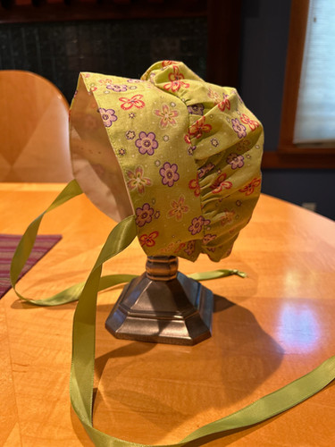 Children's Bonnets | DCHS