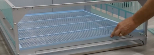 Blue Grate Wire Bottom Floor for Box Type Brooder | Rogier Poultry