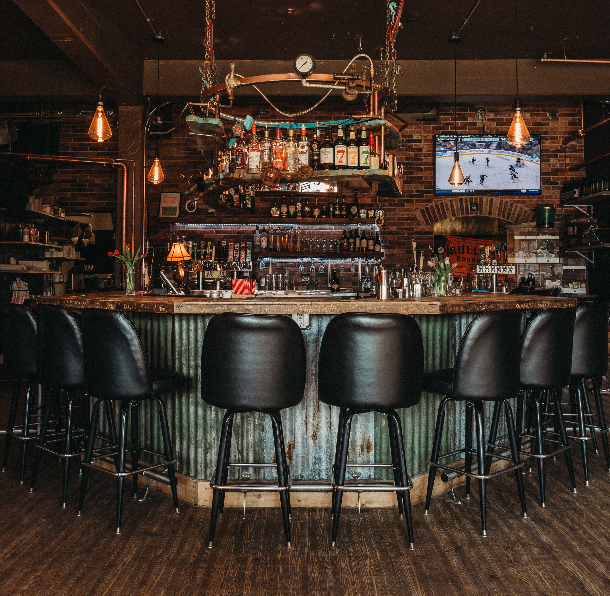 Salty's on Second | Restaurant and Bar | Fairbanks, AK