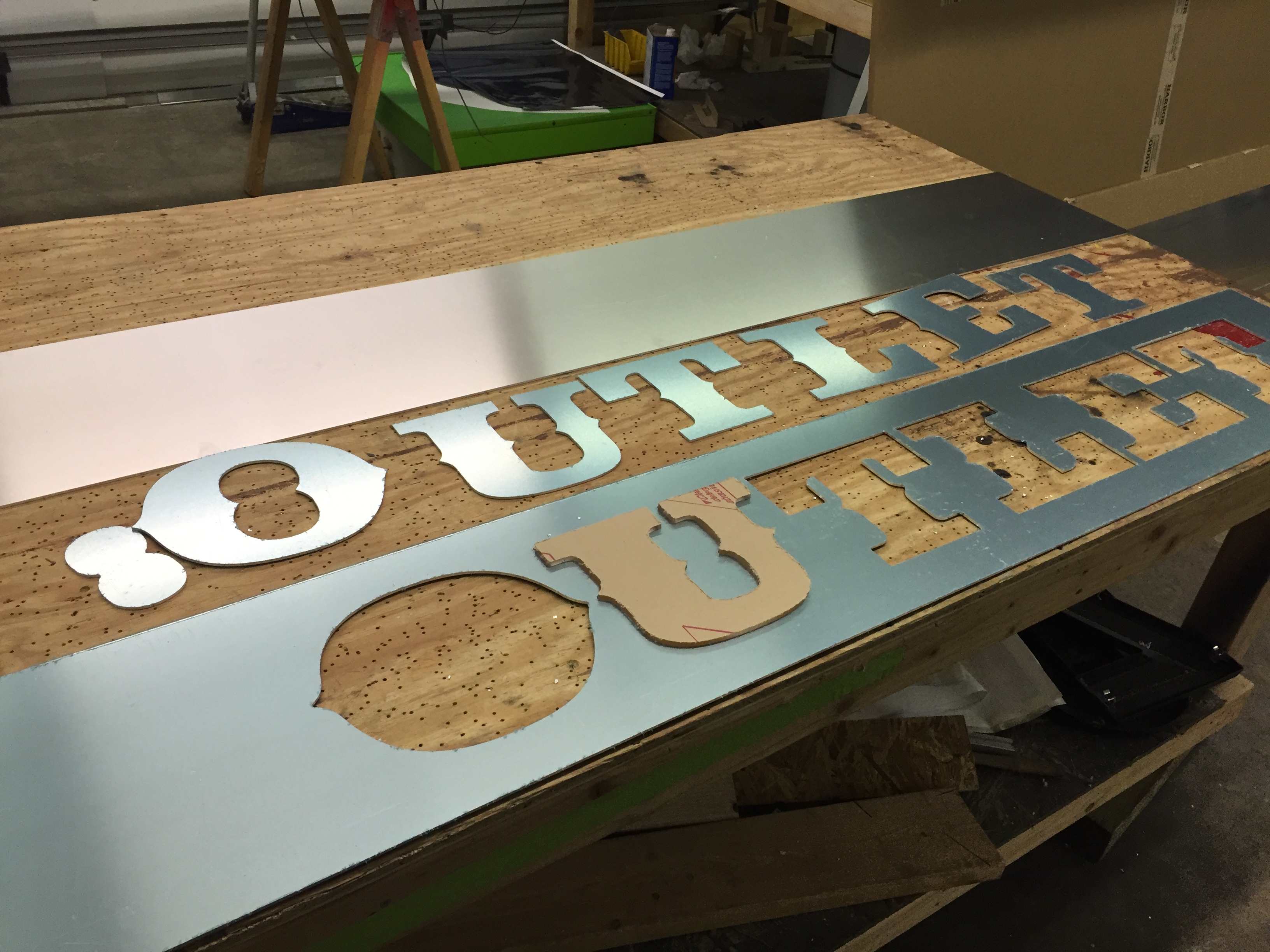 Acrylic Push Thru | poconosigncompany-1