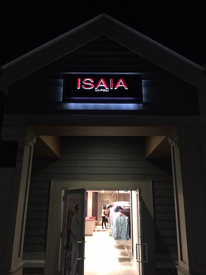 Acrylic Push Thru | poconosigncompany-1